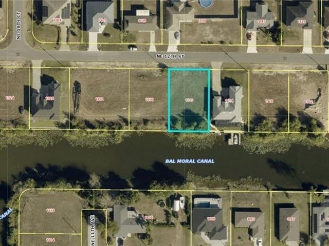 1110 NE 12th St, Cape Coral, FL 33909