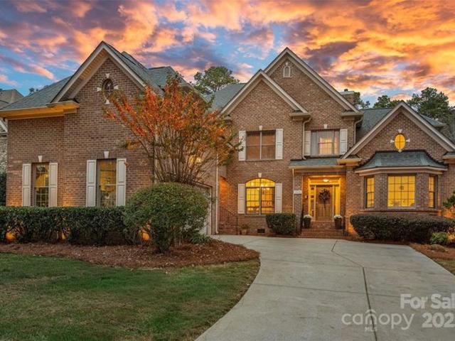1110 Anniston Pl, Wesley Chapel, NC 28079