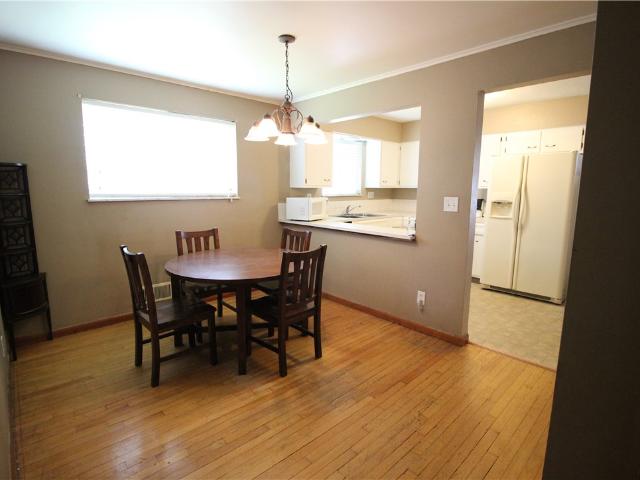 1110 Birch