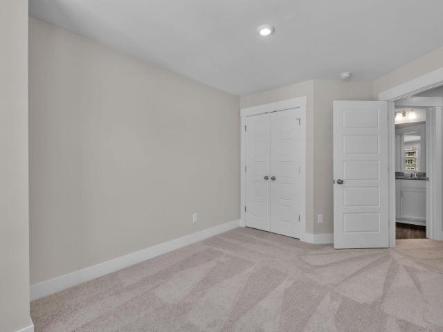 1110 Blackthorn Ln, Durham, NC 27703 | MLS #10156