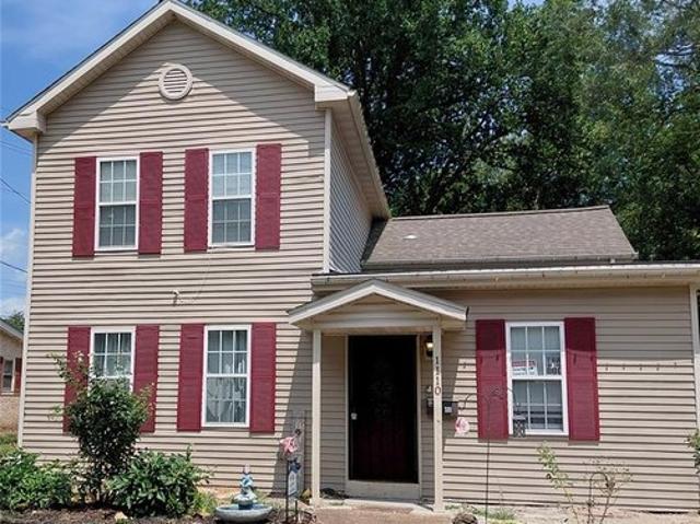 1110 Caseyville Ave, Swansea, IL 62226