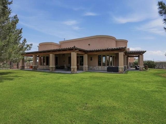 1110 Crockett St, Van Horn, TX 79855