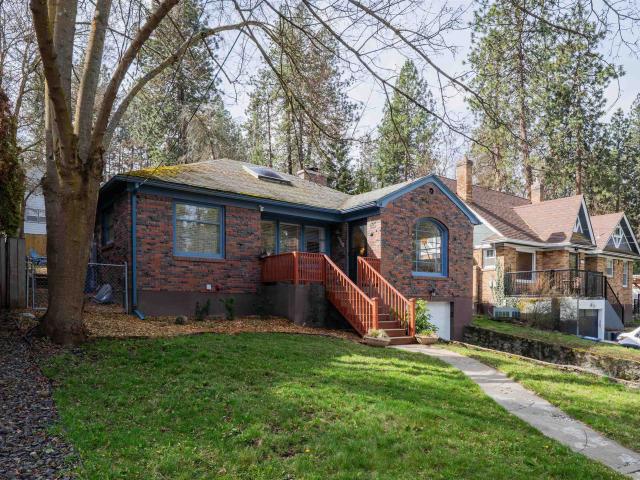 1110 E 19th Ave, Spokane, WA 99203 | MLS #202614 | Compass