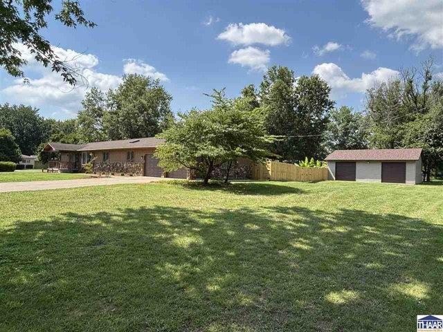 1110 E McCampbell Dr, Terre Haute, IN 47802