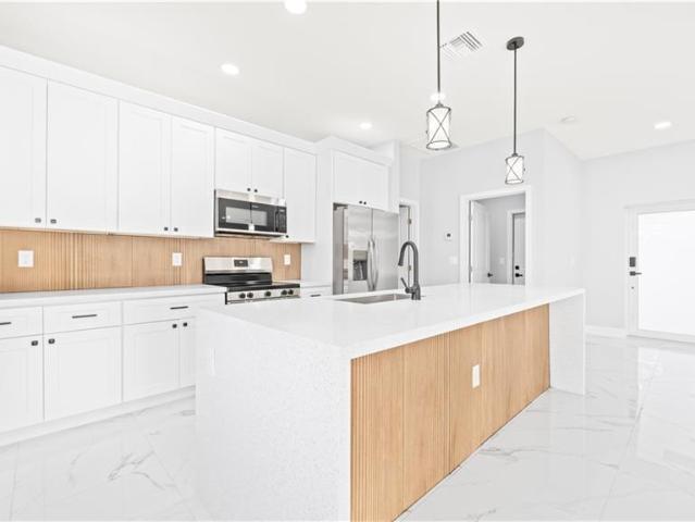1110 Garibaldi St E, Lehigh Acres, FL 33974 | MLS #225069