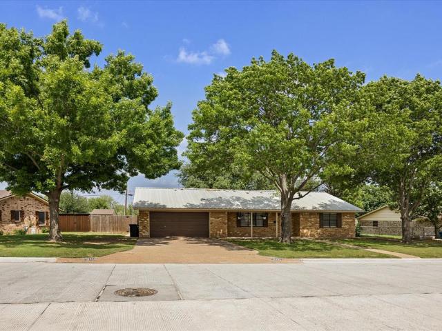 1110 Gifford Drive