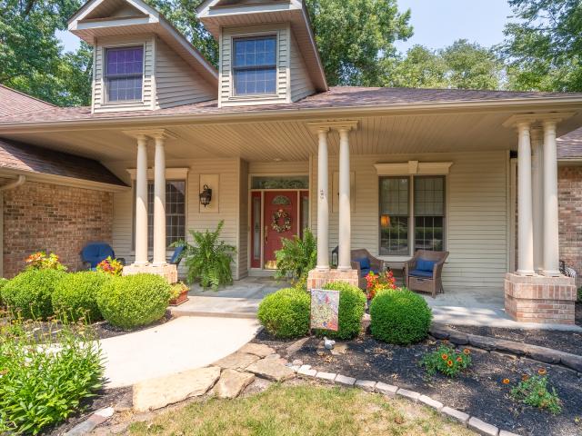 1110 Grand Oak Drive
