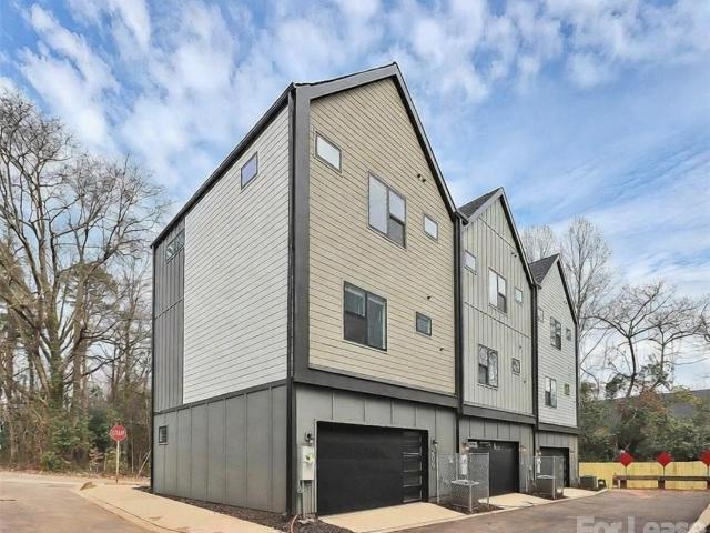 1110 Ivan Drive