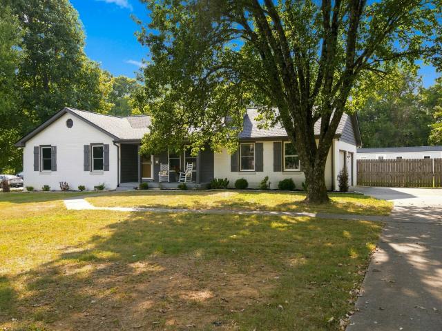 1110 Kathryn Rd