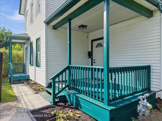 1110 Lloyd Street