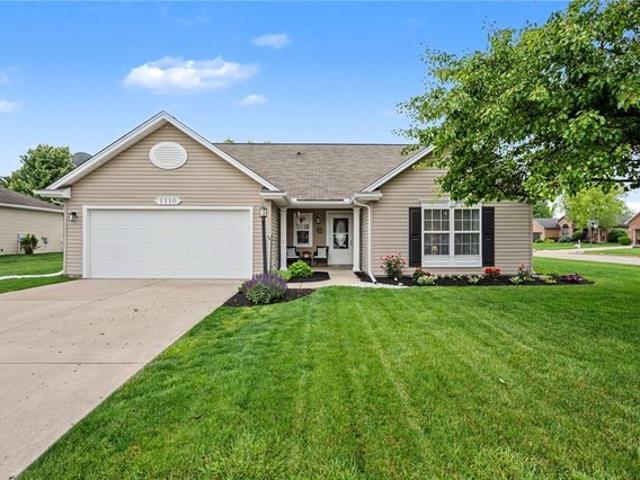 1110 Parkview Dr, Troy, OH 45373