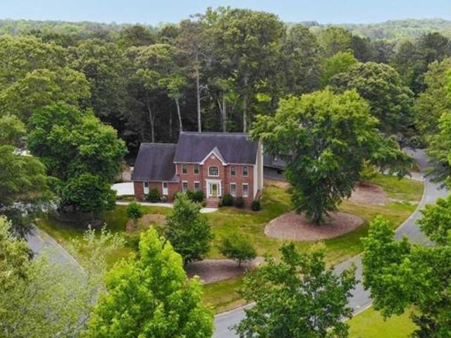 1110 Parkwind Way SW, Marietta, GA 30064