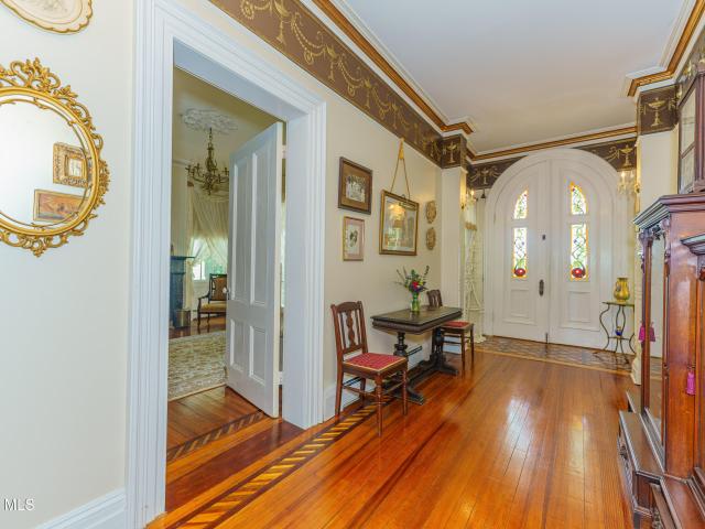 1110 River Road