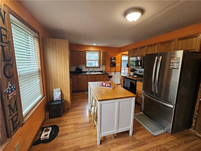 1110 Sunrise Dr