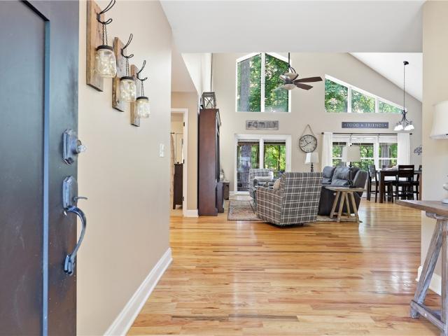 1110 Sunset Lane