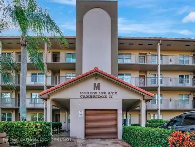 1110 Southwest 125th Avenue, Unit 305M, Pembroke Pines, FL 33027