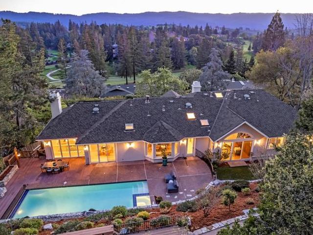 1110 Trinity Dr, Menlo Park, CA 94025