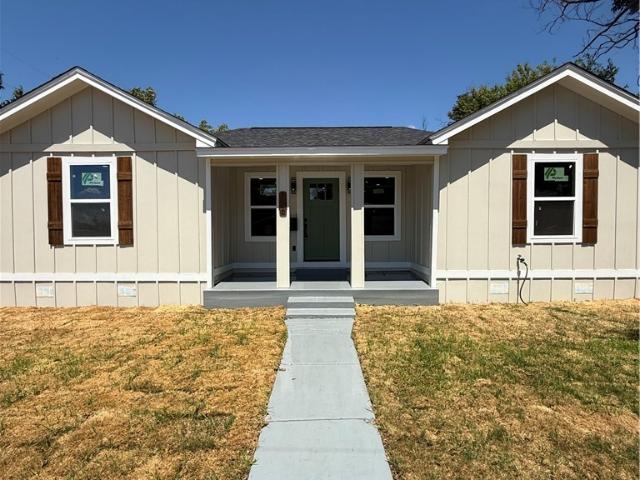 1110 W Calhoun Avenue