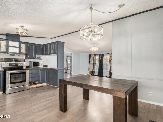 1110 W Kachina Trail, Phoenix, AZ 85041 | Compass