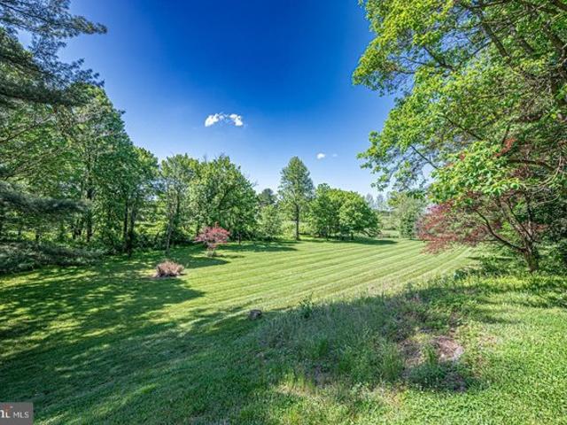 1110 W Street Rd, West Chester, PA 19382