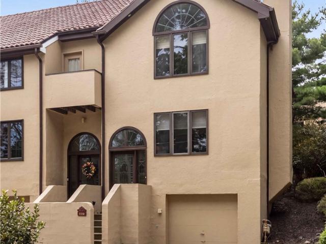 1110 W Ridge Rd