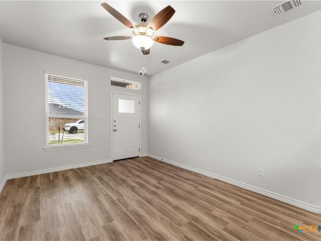 1110 Zora Drive B