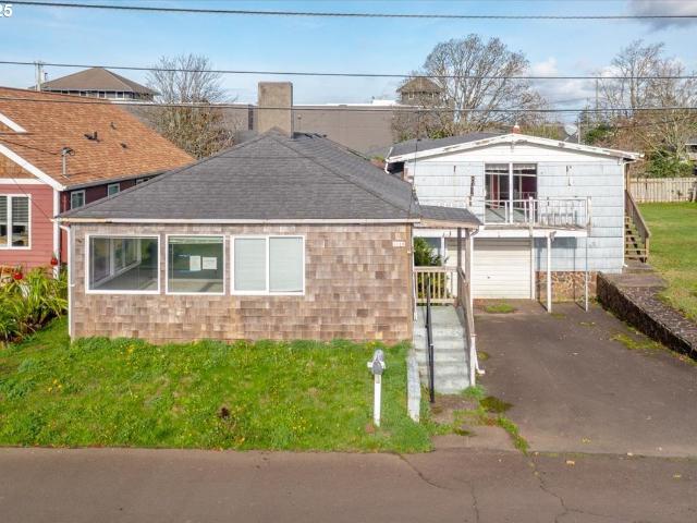 1110 6th Ave, Seaside, OR 97138 | MLS #456834 | Compass