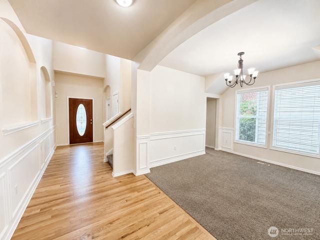 11113 th Street E