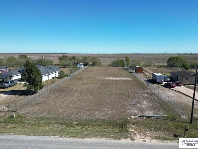 11111 Domingo Dr, Santa Maria, TX 78559