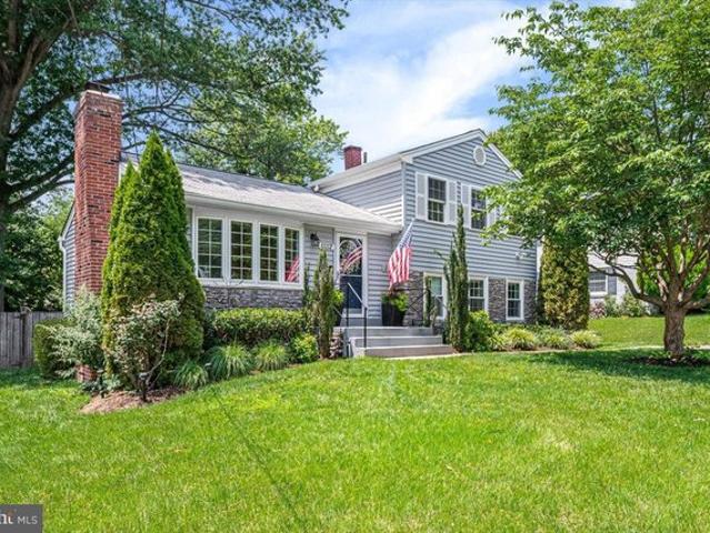 11112 Woodson Ave, Kensington, MD 20895