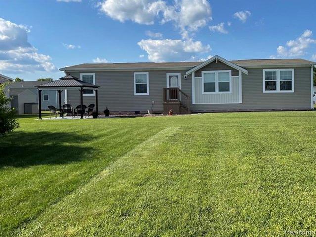 11112 Hickory Tree Ct, Green Oak Township, MI 48178