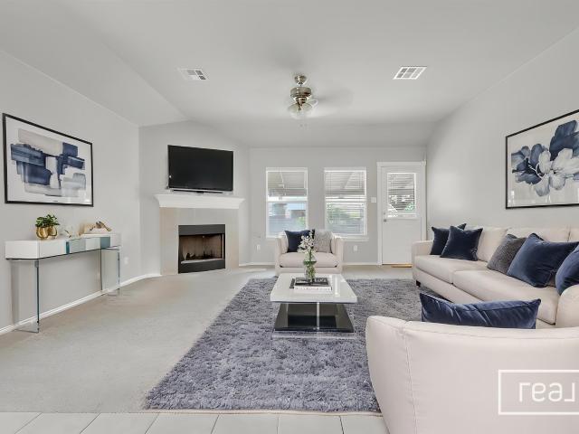 11117 Cain Harvest Dr, Austin, TX 78754 | MLS #6368 | Compass