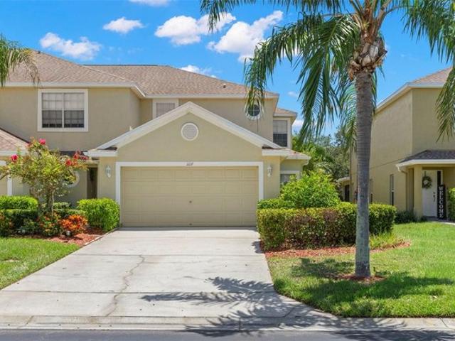 11117 Kapok Grand Cir, Madeira Beach, FL 33708