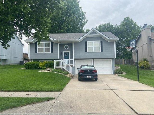11114 N Lewis Ave, Kansas City, MO 64157