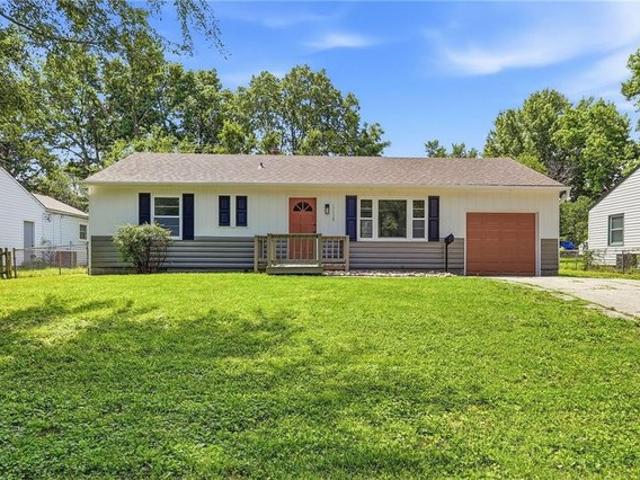 11115 W 68th St, Shawnee, KS 66203