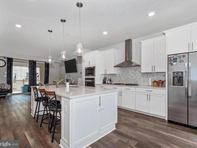 11115 Hazelnut Lane