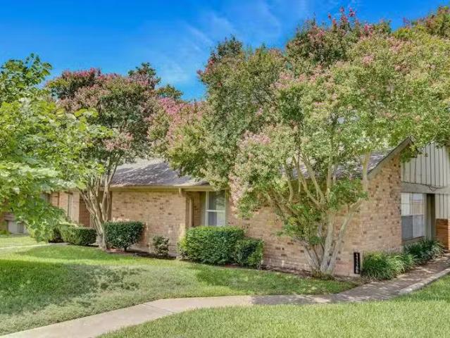 11118 Parkfield Dr #B, Austin, TX 78758 MLS 3791379