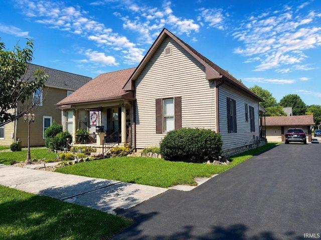 1111 M St, Bedford, IN 47421