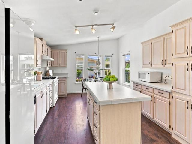 1111 Morse Avenue 149