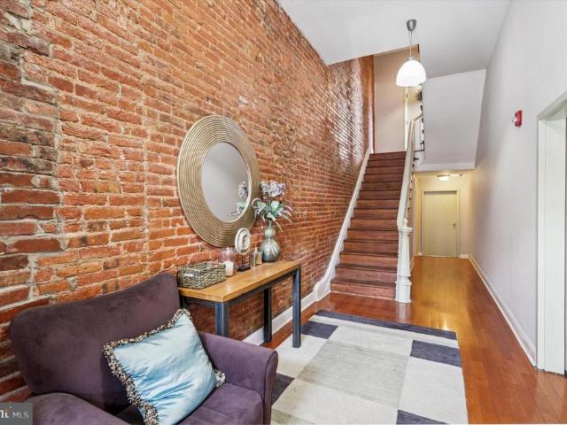 1111 Mount Vernon Street # 5
