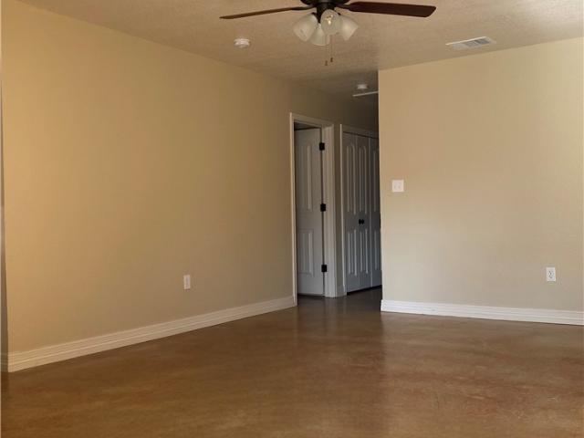 1111 N College St, Unit B, Killeen, TX 76541 | MLS #597057