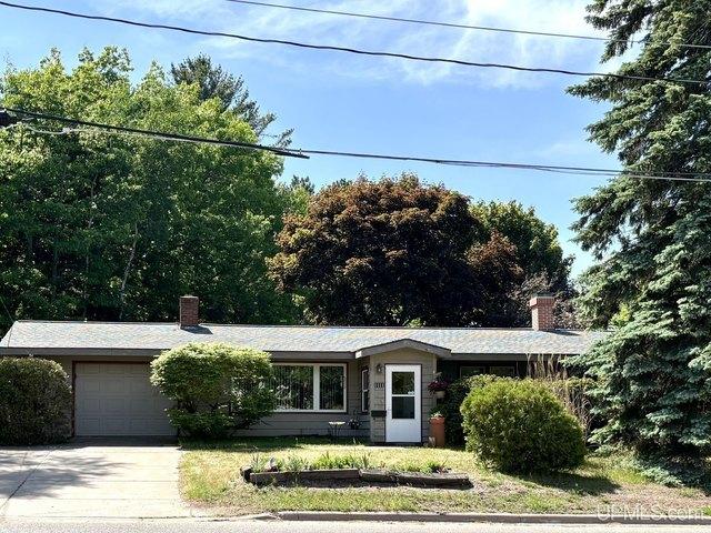 1111 N Seventh St, Marquette, MI 49855