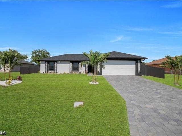 1111 NE 19th, Cape Coral, FL 33909