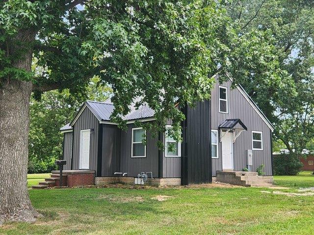 1111 New St, Pinckneyville, IL 62274