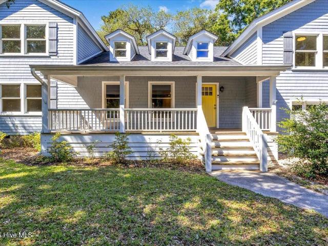 1111 Newton Drive SE