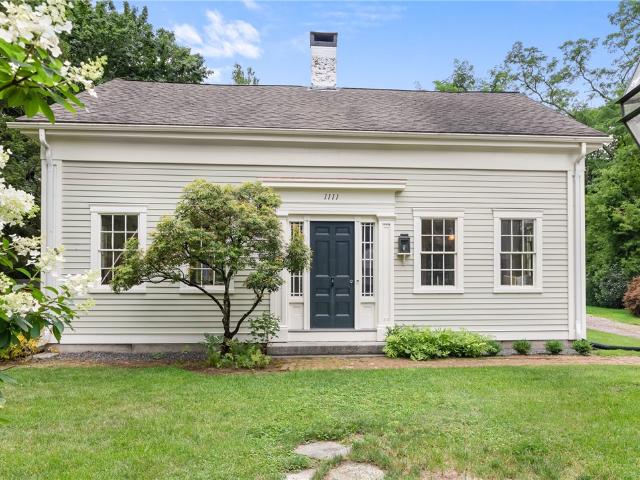 1111 Old Smithfield Road