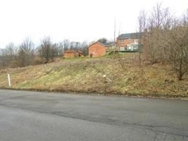 1111 Anna Maria Dr, Johnson City, NY 13790