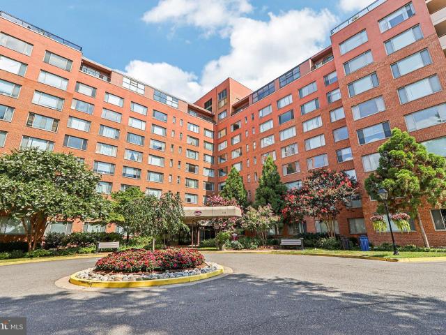 1111 Arlington Blvd, Unit 431, Arlington, VA 22209 | MLS #VAAR2072
