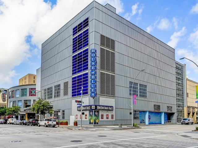 1111 Caroline St, Unit 2611, Houston, TX 77010 | MLS #76940