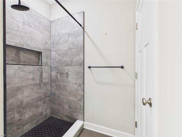 1111 Celia CT
